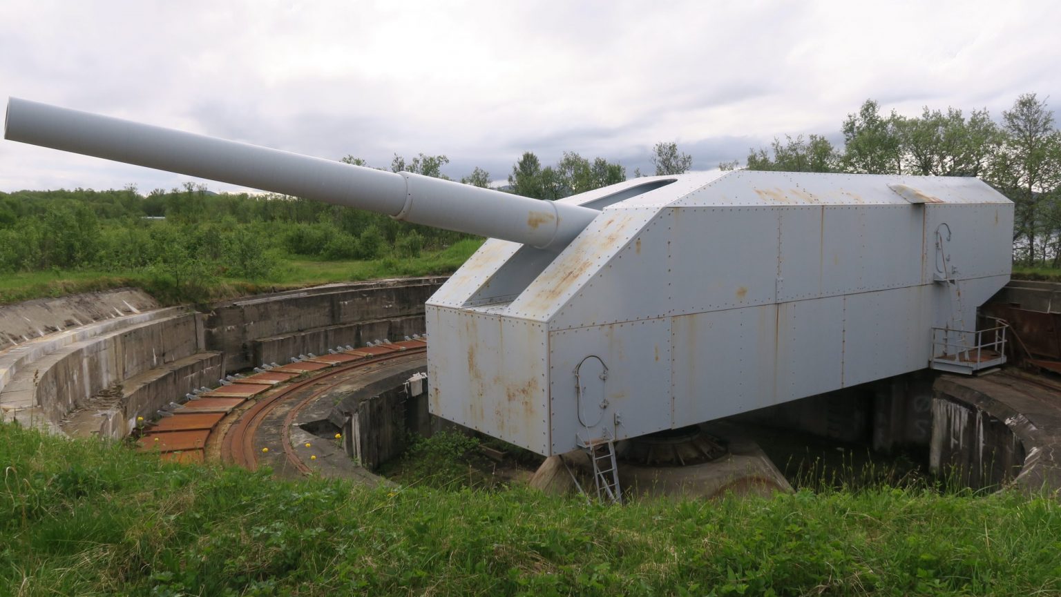 Riksantikvaren har fredet Trondenes fort utenfor Harstad