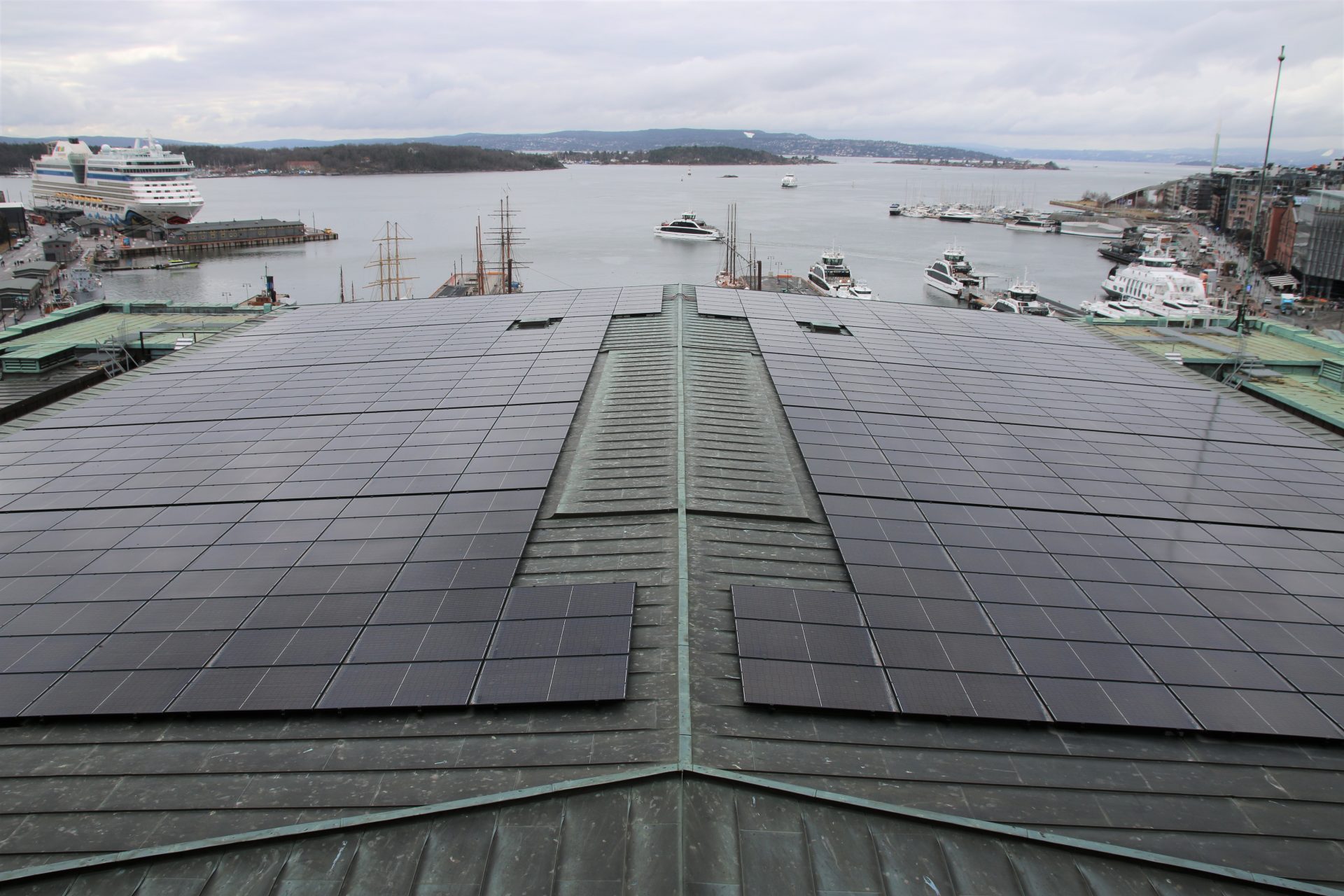 Riksantikvarens veileder om solenergianlegg på eksisterende bygninger ...